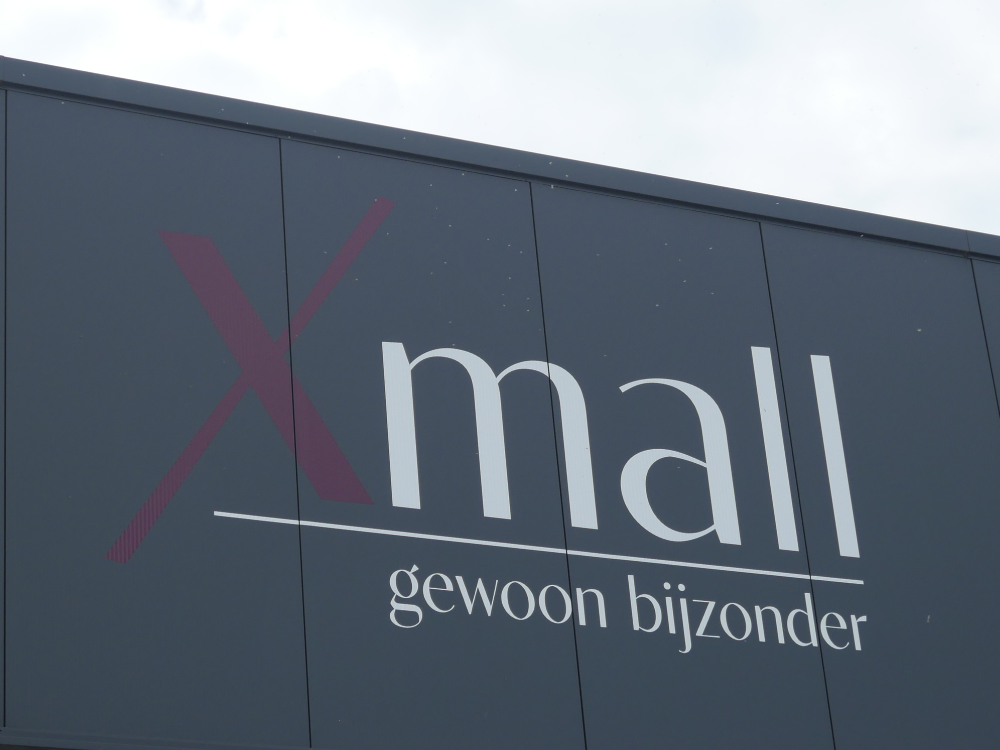Over Ons - XMALL